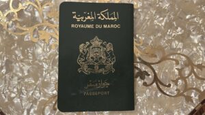 Renouveler son passeport marocain depuis l'étranger (2026)